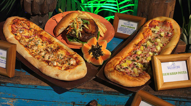 The Best and Worst Volcano Bay Food & Drinks