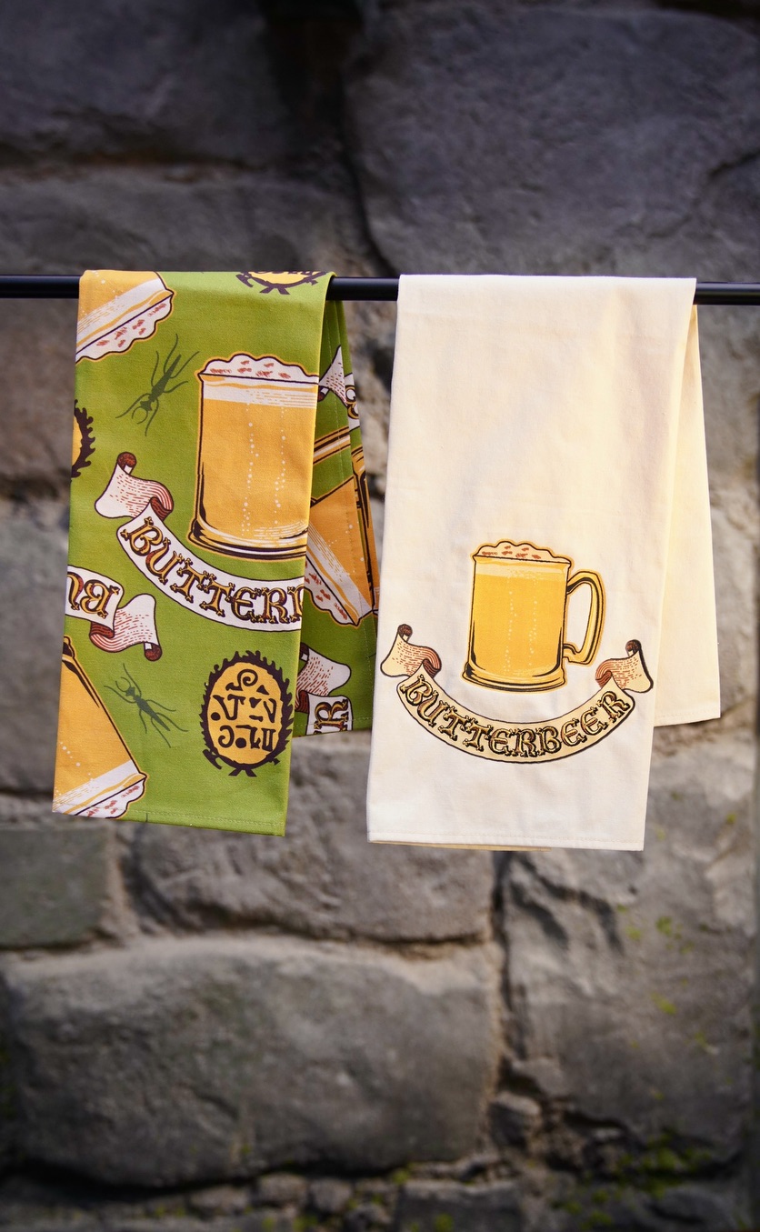 Butterbeer Season 2025 – Towels | UOFan