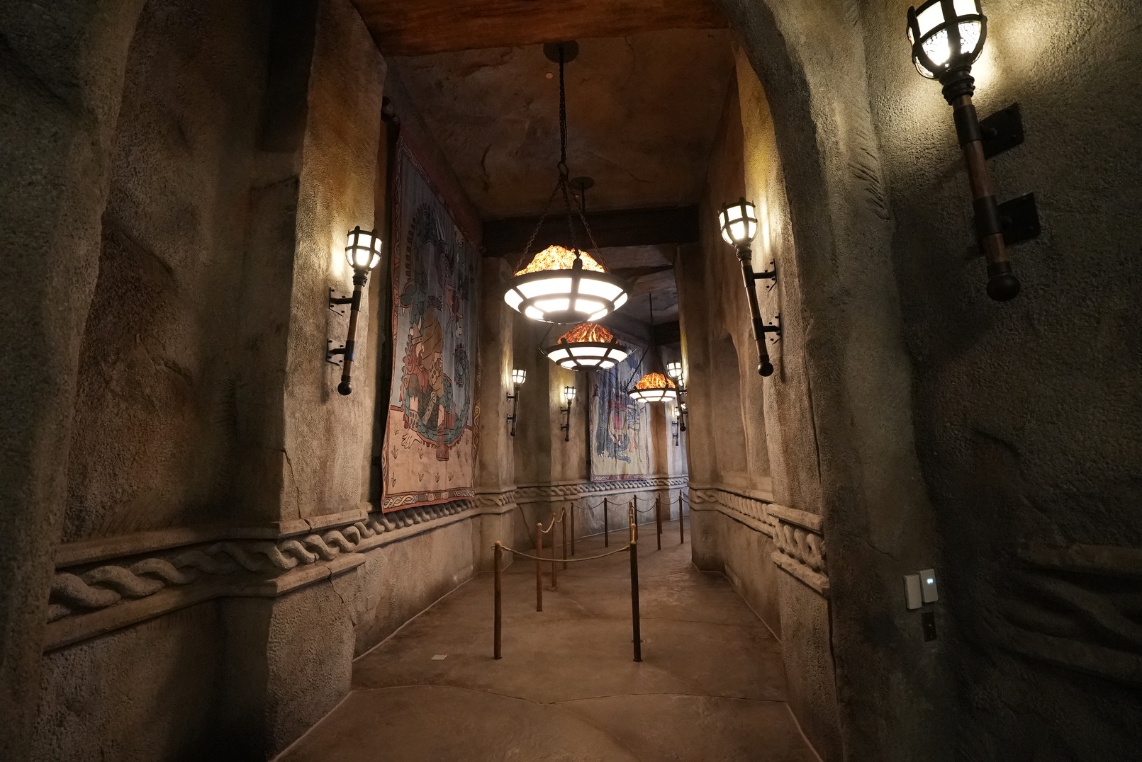 Mead Hall Int11 | UOFan