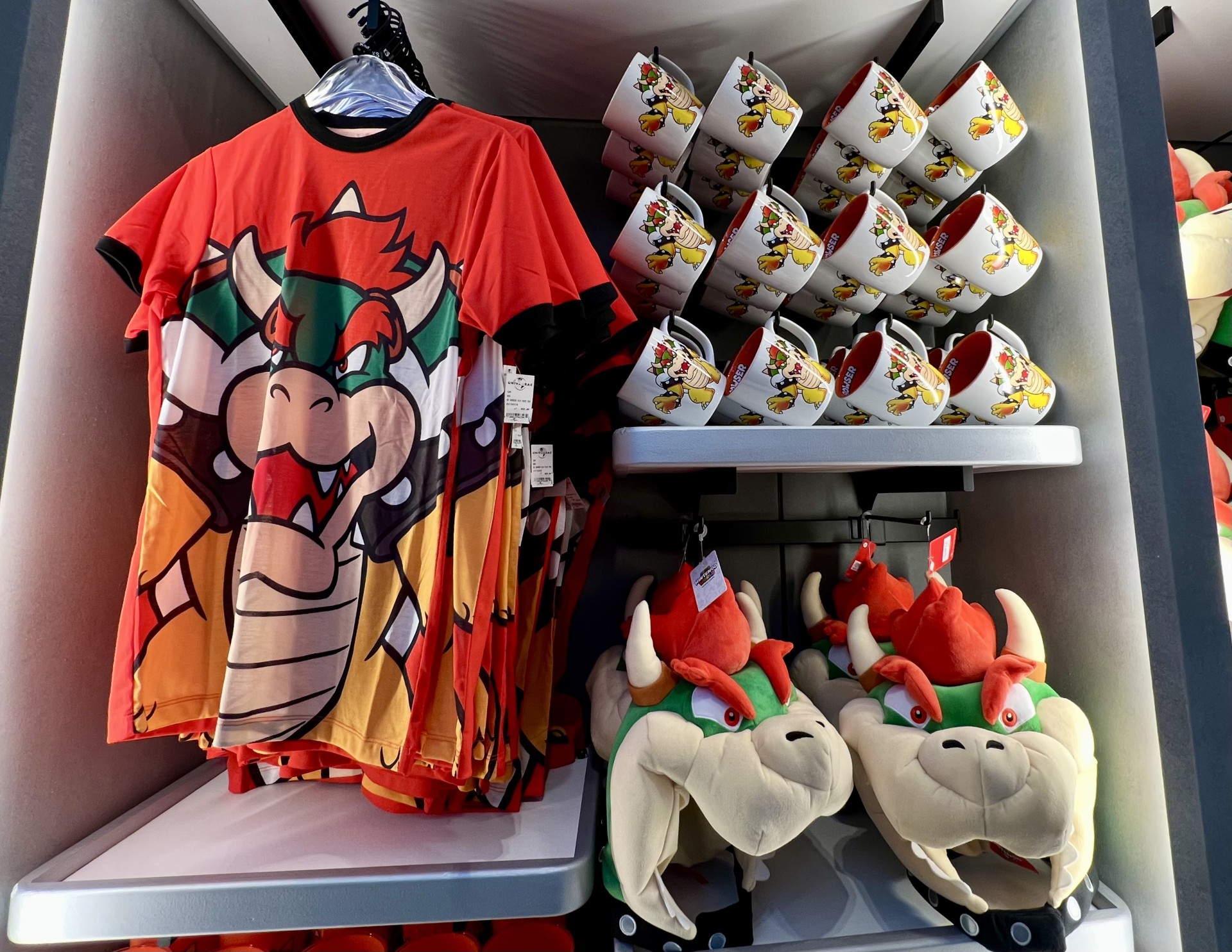 Mario Motors Merch 45 | UOFan