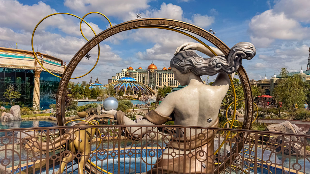 One Fish, Two Fish, Red Fish, Blue Fish | Universal Orlando Resort – UOFan